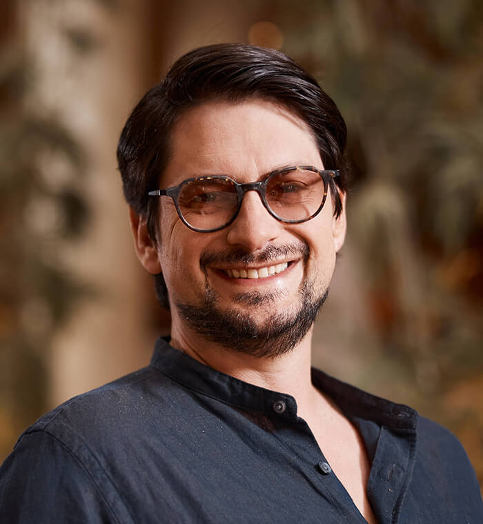 Building an Unstoppable Brand by Jeffrey Perlman| Mindvalley